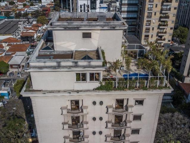 Cobertura em Moema, São Paulo/SP de 600m² 4 quartos à venda por R$ 9.399.900,00