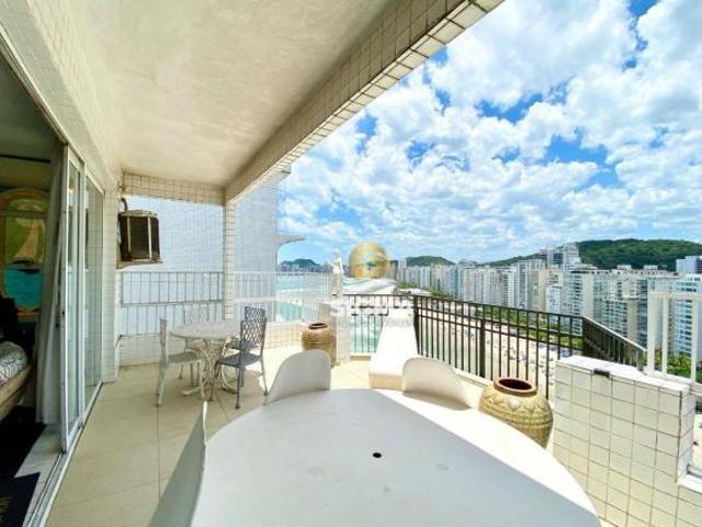 Cobertura em Morro do Maluf, Guarujá/SP de 382m² 6 quartos à venda por R$ 1.450.000,00