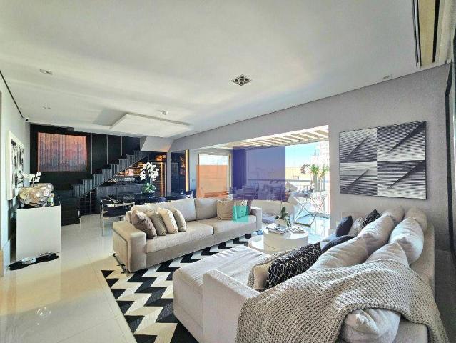 Cobertura em Sé, São Paulo/SP de 305m² 4 quartos à venda por R$ 6.699.900,00