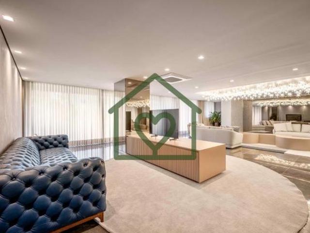 Cobertura em Passo da Areia, Porto Alegre/RS de 0m² 3 quartos à venda por R$ 7.300.000,00
