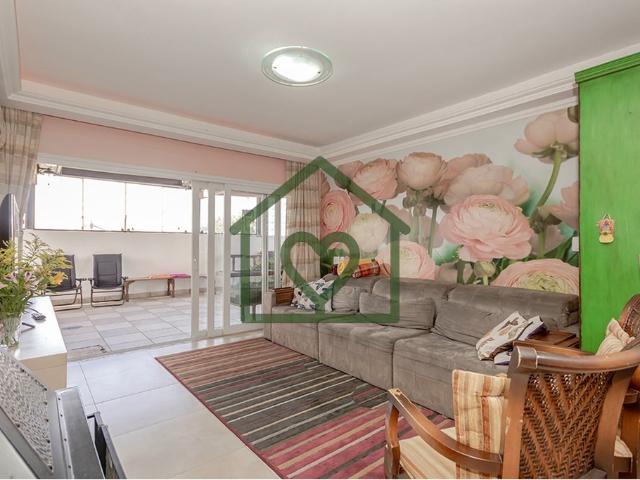 Cobertura em Passo da Areia, Porto Alegre/RS de 0m² 3 quartos à venda por R$ 712.900,00