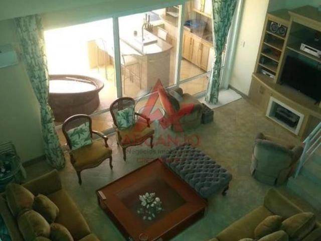 Cobertura em Praia Grande, Ubatuba/SP de 380m² 4 quartos à venda por R$ 4.950.000,00
