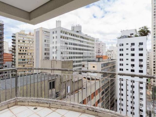 Cobertura em prédio novo com 2 quartos, 1 suite e 2 vagas
