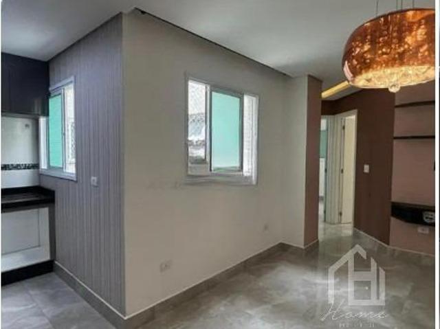 Cobertura em prédio baixo à Venda com 97 m². Campestre Santo André