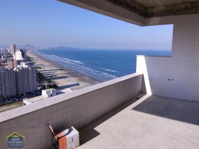 Cobertura em Prédio Frente Mar em Maracanã 3 dorms!