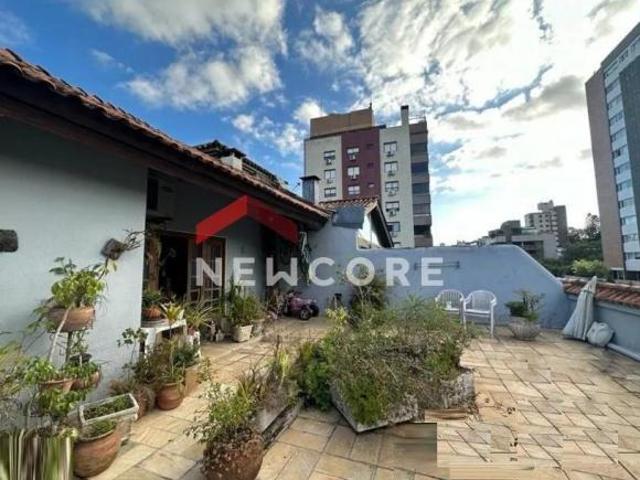 Cobertura em Rua Marquês do Pombal Auxiliadora Porto Alegre/RS