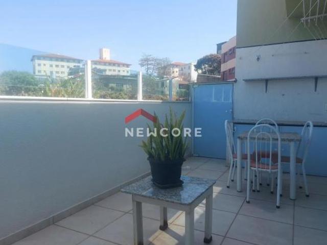 Cobertura em Rua Gonçalo Laço Nova Esperança Belo Horizonte/MG