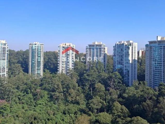 Cobertura em Rua Itapaiuna Parque do Morumbi São Paulo/SP