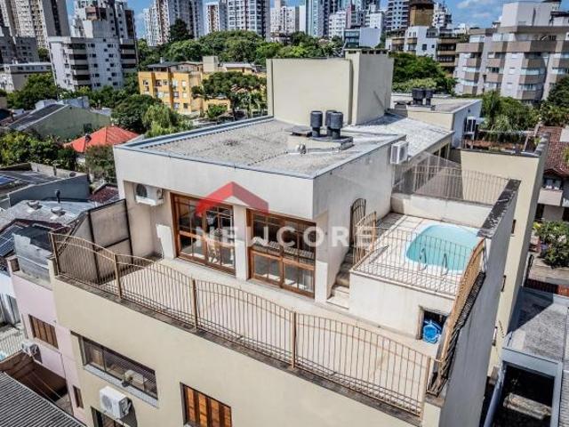 Cobertura em Rua José Scutari Passo da Areia Porto Alegre/RS
