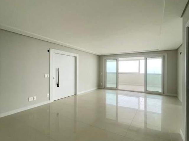 Cobertura em Universitário, Caxias do Sul/RS de 198m² 3 quartos à venda por R$ 2.500.000,00