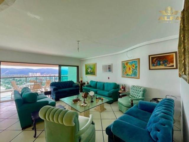 Cobertura em Vila Santa Clara, Guarujá/SP de 437m² 5 quartos à venda por R$ 4.000.000,00
