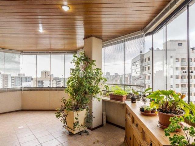Cobertura espetacular, mobiliada e com vista para o rio no bairro Tristeza 233m² de conforto e exc
