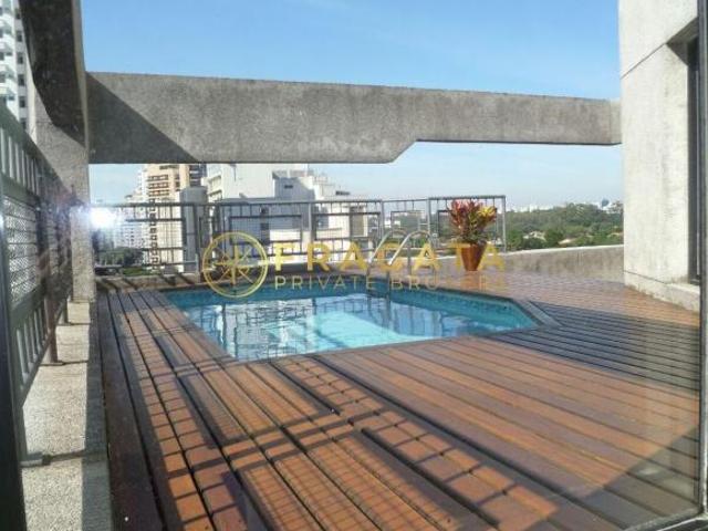 Cobertura Exclusiva à Venda com 159m² no Jardim Paulista/SP