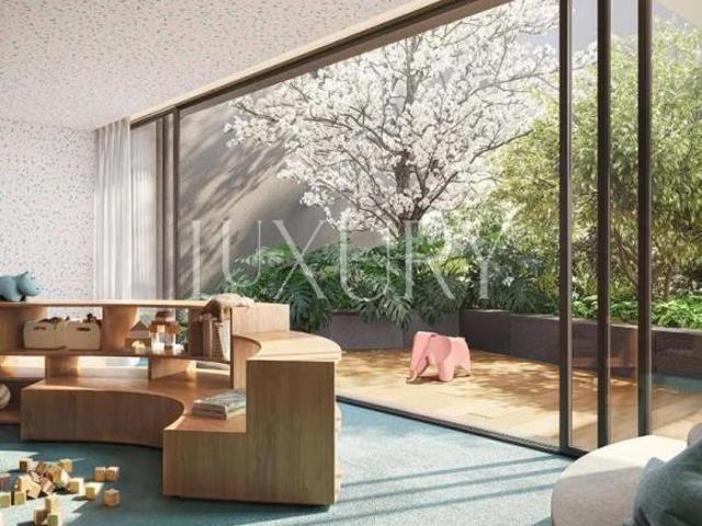 Cobertura Exclusiva de Alto Padrão – 663,74m², nova com fachada atemporal em uma excelente localizaç