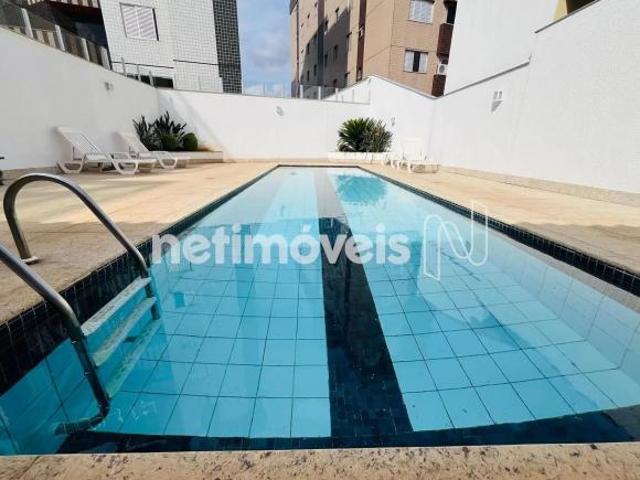 Cobertura Exclusiva de 249m²  à Venda no Castelo Vista Privilegiada para a Mata do Castelo!
