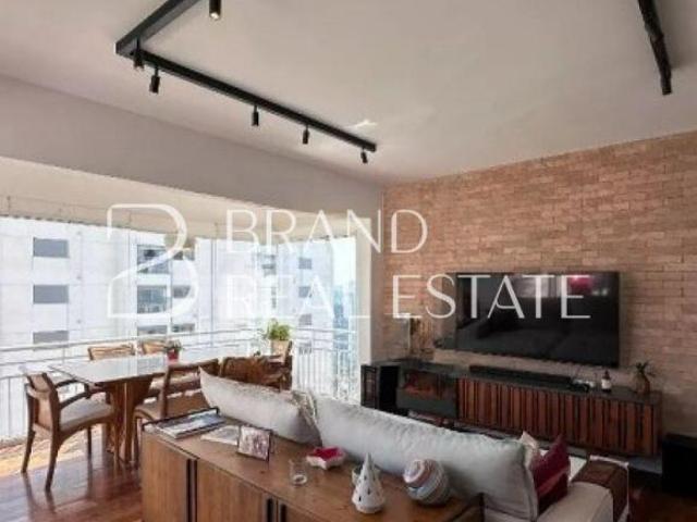 Cobertura exclusiva em Santo Amaro à venda com 96m², 2 quartos e 2 vagas!