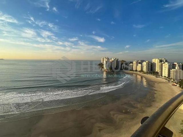 Cobertura frente mar com varanda gourmet vista mar e piscina na Praia das Asturias, Guaruja