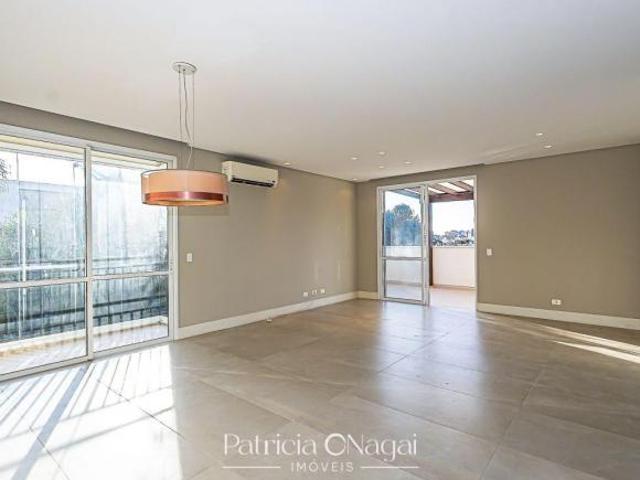 Cobertura Hugo Lange | 134m² privativos + 30m² de terraço exclusivo | 3 vagas | Elevador privativo