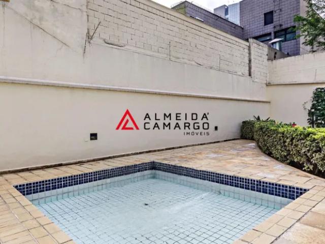Cobertura Itaim Bibi Reformada 3 Suítes 280m²