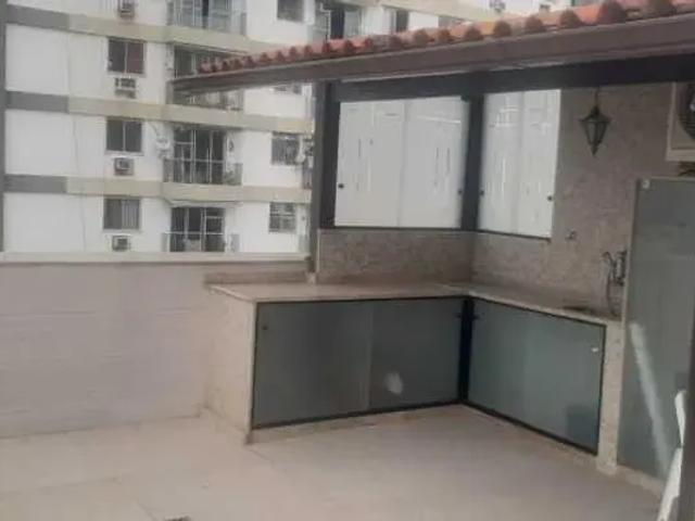 Cobertura: Linear / Residencial / Maracanã