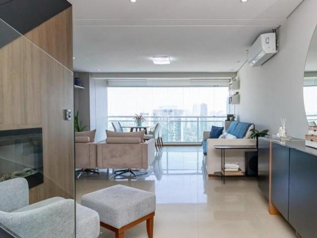 Cobertura Mobiliada à Venda no Brooklin 154 m², 2 suítes, 3 vagas + depósito privativo