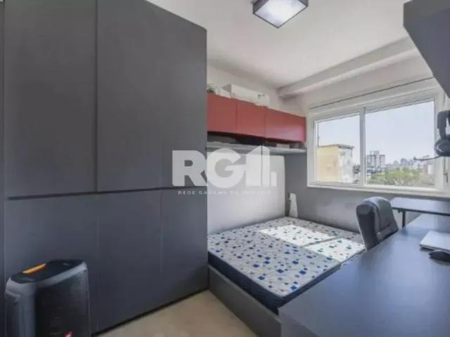 Cobertura MOBILIADA Duplex com 151 metros 2 quartos 2 vagas no bairro Petrópolis Porto Alegre RS
