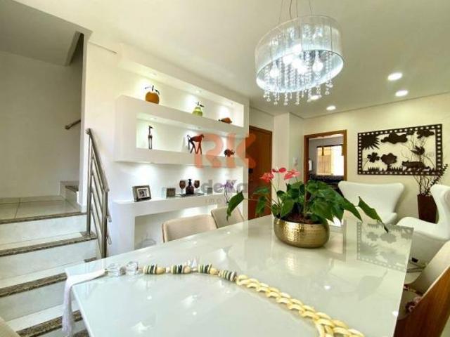 Cobertura MOBILIADA disponível para venda. Área construída 167m² | 4 quartos | suíte | 2 vagas, Cast
