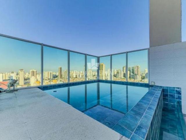 Cobertura Mobiliada, 4 suítes, 527m² com 5 vagas e piscina no Condomínio Mont Blanc Tatuapé