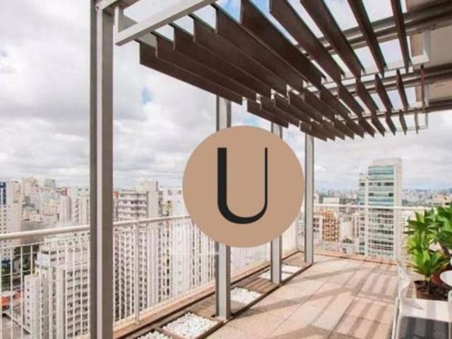 Cobertura moderna e contemporânea em localização única