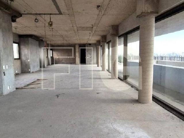 COBERTURA MOEMA PASSÁROS Venda 940 m² 4 Suítes 7 Vagas