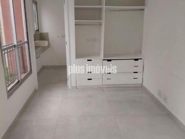 COBERTURA MORUMBI REFORMADA,2 DORMITORIOS, AO LADO DO SHOPING JARDIM SUL