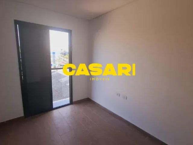 Cobertura Nova à Venda em Santo André – 2 Dorms, Quintal Privativo e Excelente Localização!