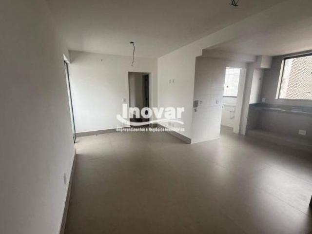 Cobertura nova com linda vista a aproximadamente 187 m2 total, sao 3 quartos, suite, 3 vagas, elevad