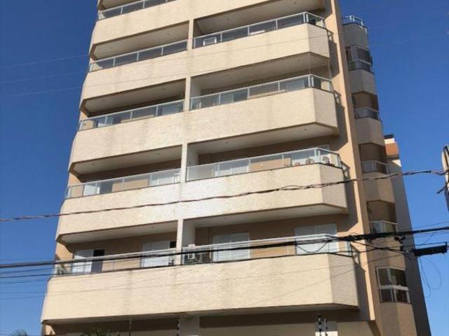 Cobertura Nova e Espetacular de 233m com Piscina Privativa e acabamentos Impecáveis, no coração de U