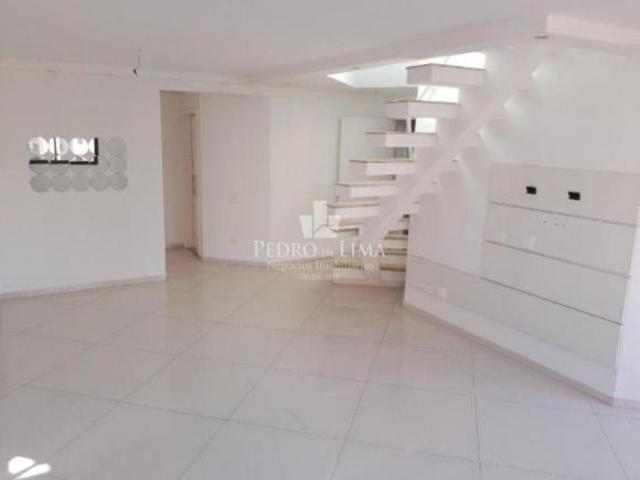 Cobertura no Condomínio Monterey, Tatuapé, 233m², 4 suítes, 2 salas e 3 vagas