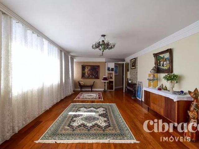 Cobertura no Alto Da XV, de 487,33m², com 3 quartos Ed. Majorca