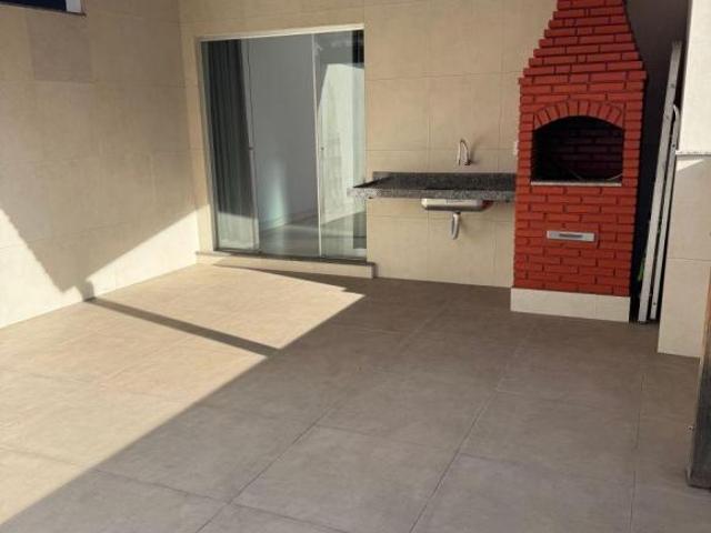 Cobertura no Bairro Castelo, com 02 quartos, 02 salas e 02 vagas. Financio