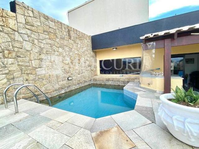 Cobertura no Guarujá, Enseada, Duplex, 3 Quartos, Sendo 2 Suítes, Sacada com Vista e Terraço com Pis