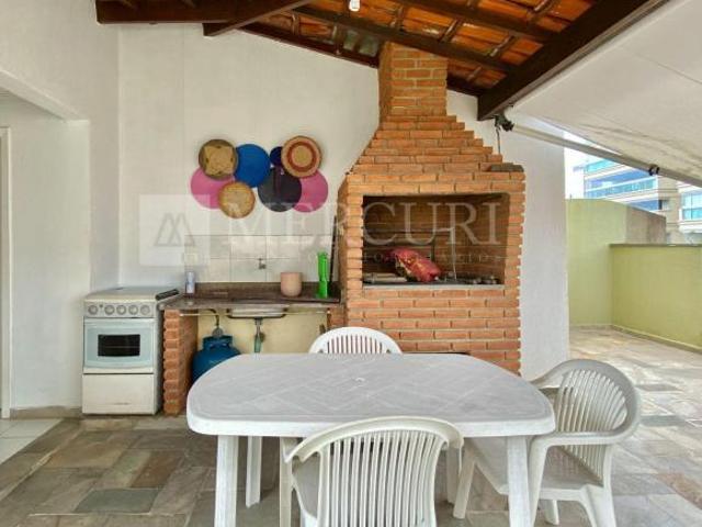 Cobertura no Guarujá, Enseada, 3 Quartos, Sendo Suítes, Varanda com Piscina e Churrasqueira Mercur