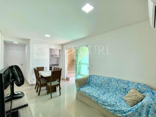 Cobertura no Guarujá, Pitangueiras, 2 Quartos, Sendo Suítes e Sacada, Espaço Gourmet com Piscina M