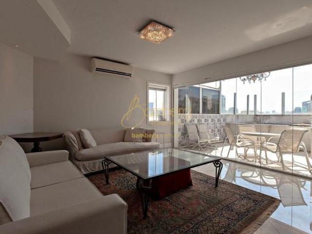 COBERTURA NO ITAIM COM 250M² 3 SUÍTES, 4 VAGAS, ÁREA GOURMET COM HIDRO