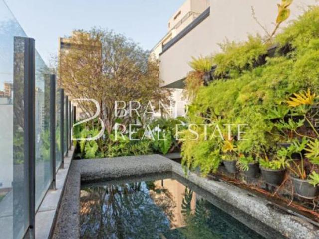 Cobertura no Jardim América com 600m² 4 Quartos Piscina e Vista Aberta