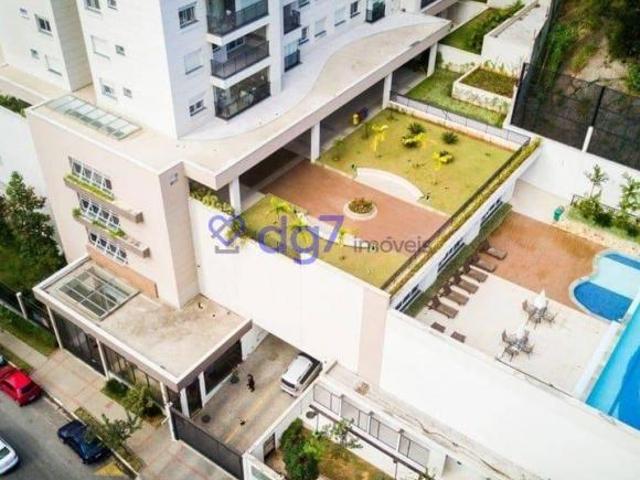 Cobertura no Morumbi com 3 dormitórios e 2 vagas, 152 m²!