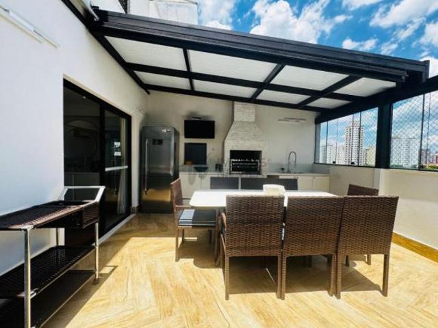 Cobertura na Chácara Inglesa com 217m2, 4 dormitórios, varanda Gourmet, 2 vaga, depositos