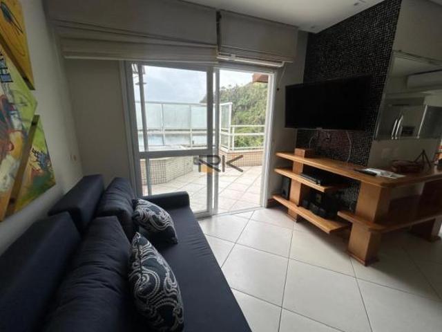 Cobertura na Praia Grande em Ubatuba SP com 3 suítes,varanda gourmet com churrasqueira com vista par