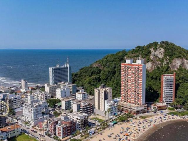 COBERTURA NA PRAIA MANSA