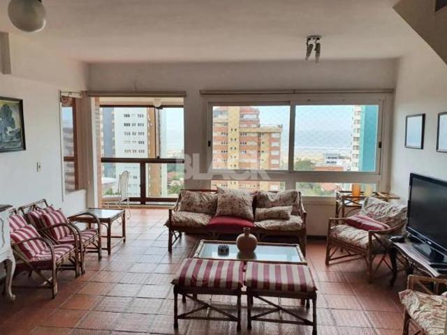 Cobertura nas Quatro Praças em Torres RS