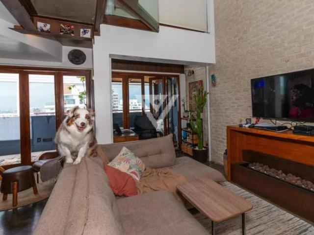 Cobertura Sofisticada de 105 m² com Lareira, Spa e 2 Vagas na Pompeia!