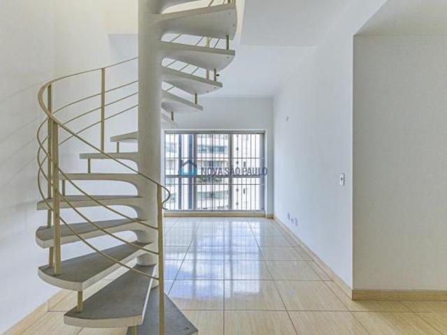 Cobertura Saúde 4 Dormitórios, 4 banheiros, 2 vagas, 158,89 m². Metrô Saúde