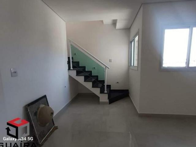 Cobertura sem condomínio com elevador na vila Alzira 02 quartos 1 com suíte e 1 vaga